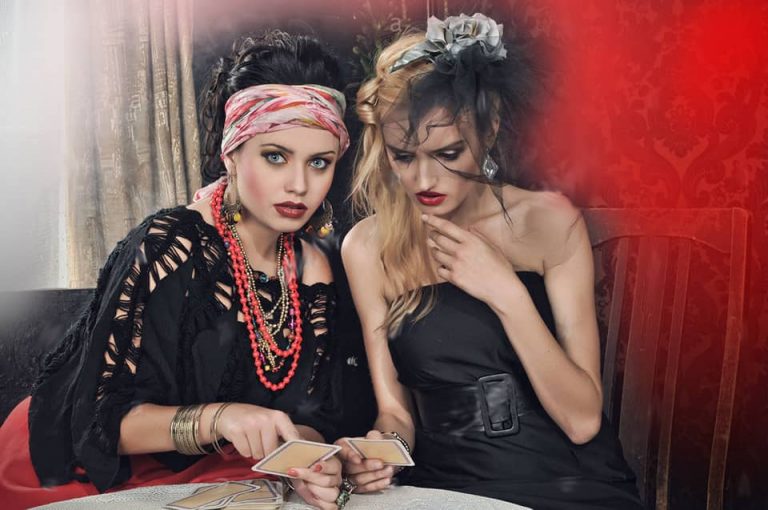 FREE GYPSY TAROT READING 【100% Reliable Gypsy Cards】